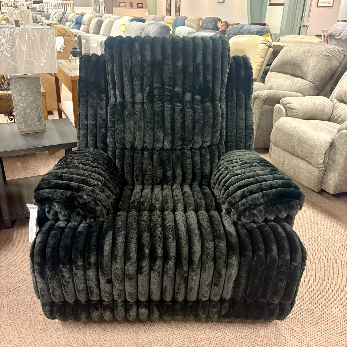 Technique Power Rocker Recliner